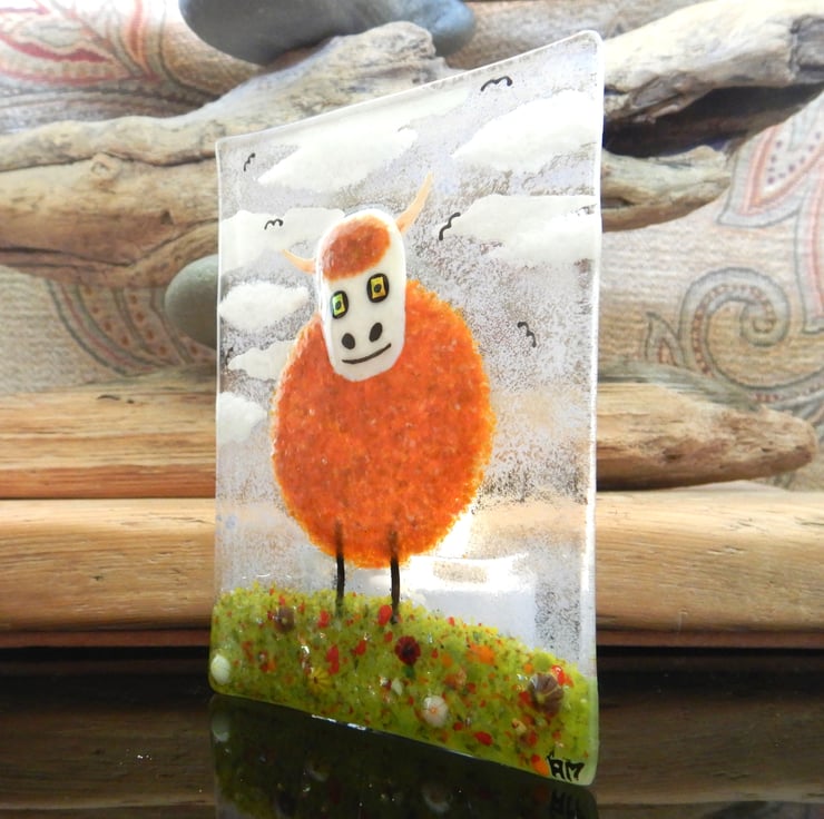 Artist made fused glass 'Highland Cow' T-Light. - Folksy