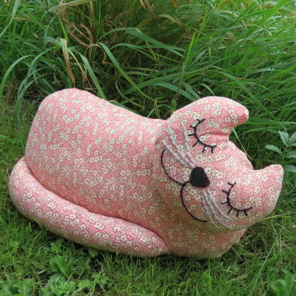 Snoozy cat doorstop, Myrtle. - Folksy