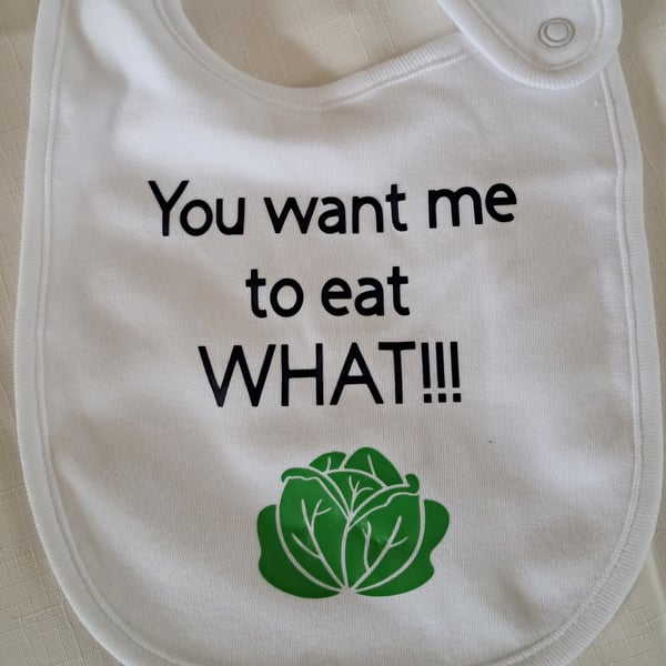 Bib with jokey phrase, anout eating veg - Folksy