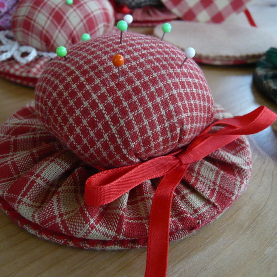 Hat Pin Cushions - Folksy