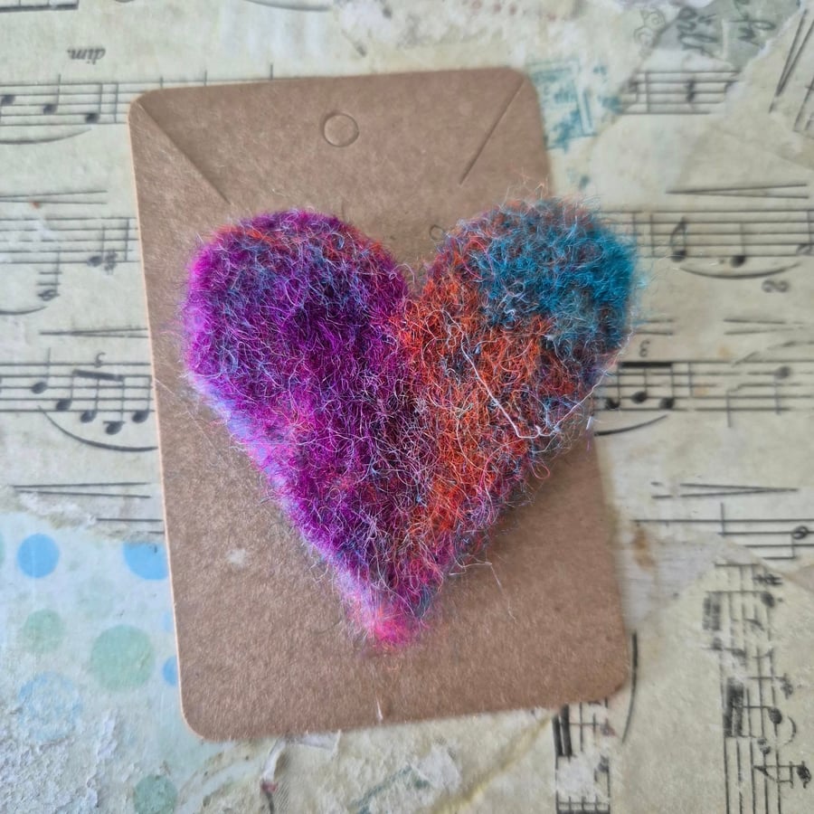 Sweet little heart needle felted brooch - Folksy