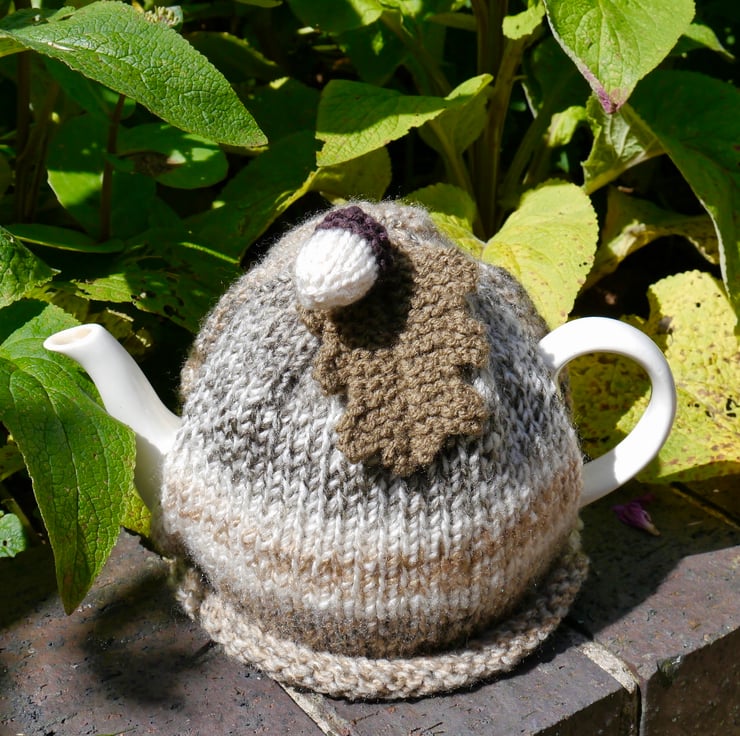 Autumn Marble Tea Cosy with Oak Leaf and Acorn - Folksy