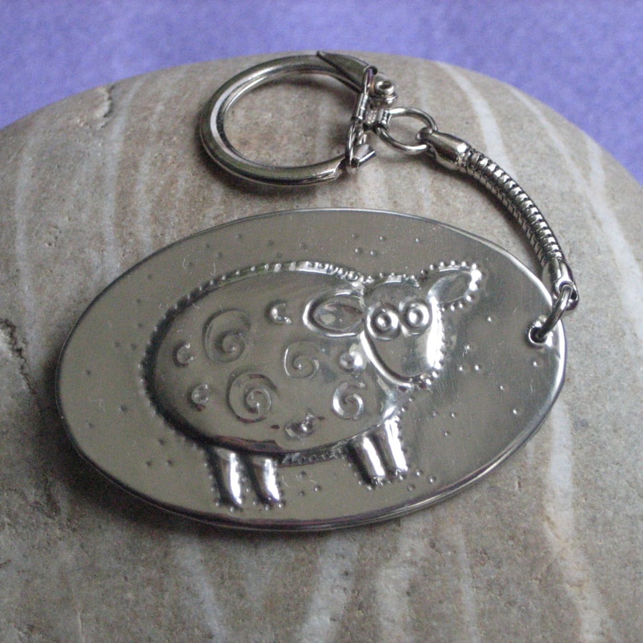 Sheep Keyring in Silver Pewter - Folksy
