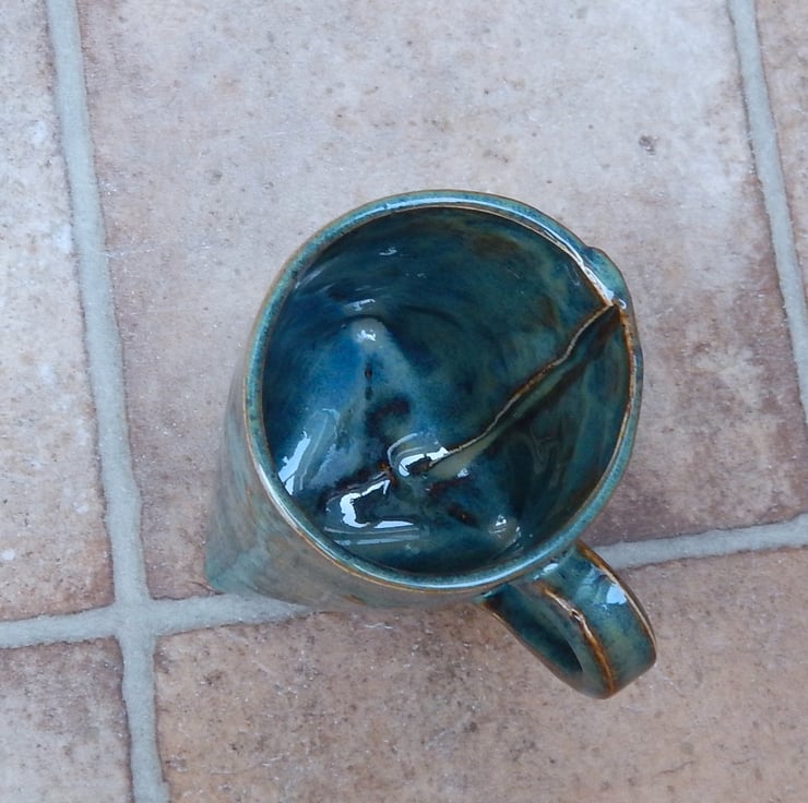 Tripod coffee mug tea cup heart stoneware potte... - Folksy