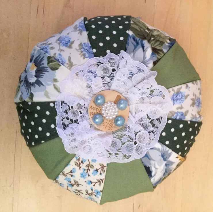 Large round pin cushions - Folksy