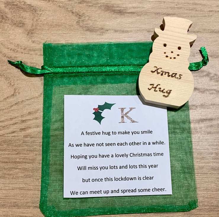 A little festive hug token, pocket hug for Chri... - Folksy