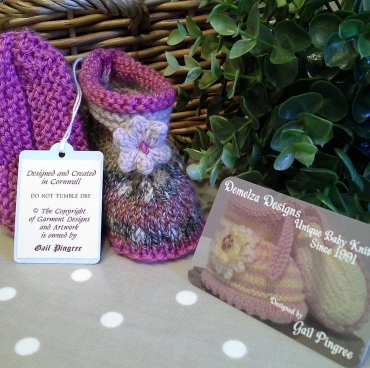 Luxery Baby Girl's Flower Booties with Cotton a... - Folksy