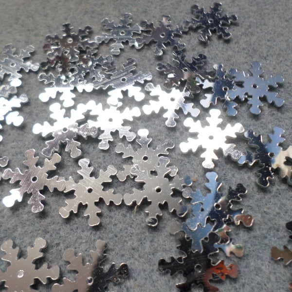 50 x Craft Sequins - 19mm - Metallic - Snowflak... - Folksy