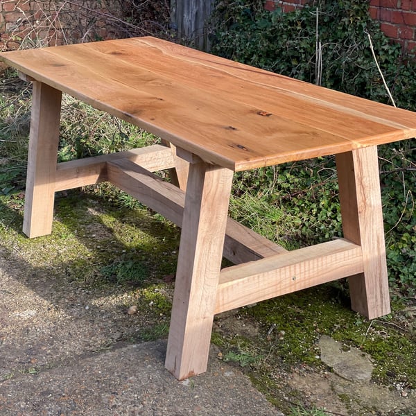 Solid Oak dining table - Folksy