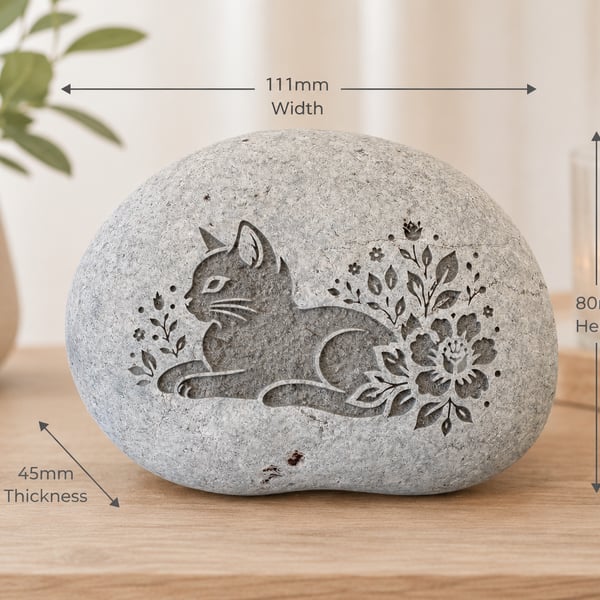Decorative engraved cat with lovely patterns on... - Folksy