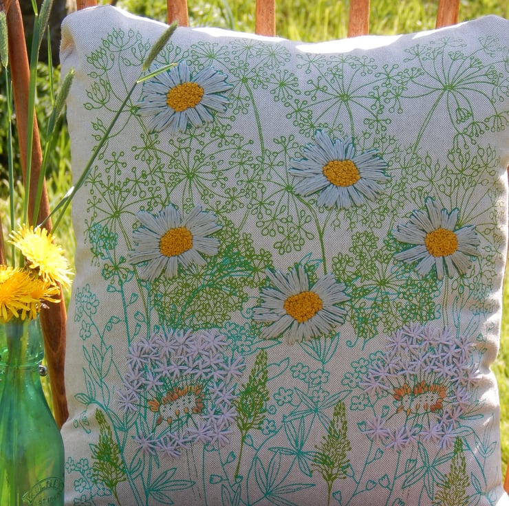 Beige - Screen printed - Ox Eye Daisy and Hedge... - Folksy