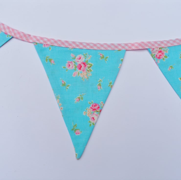 BUNTING BLUE AND FLOWERY - Folksy