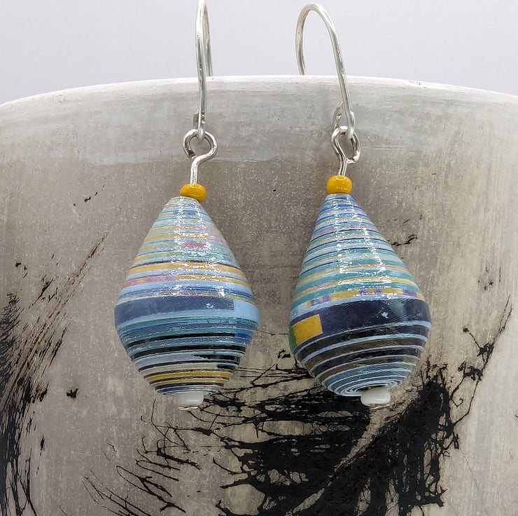 Paper and seed bead drop earings - Folksy