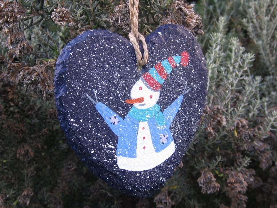 Hanging heart .... Christmas design .. snowman - Folksy