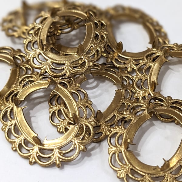 13x Filigree Brass Stampings, 27mm x 23mm, Pend... - Folksy