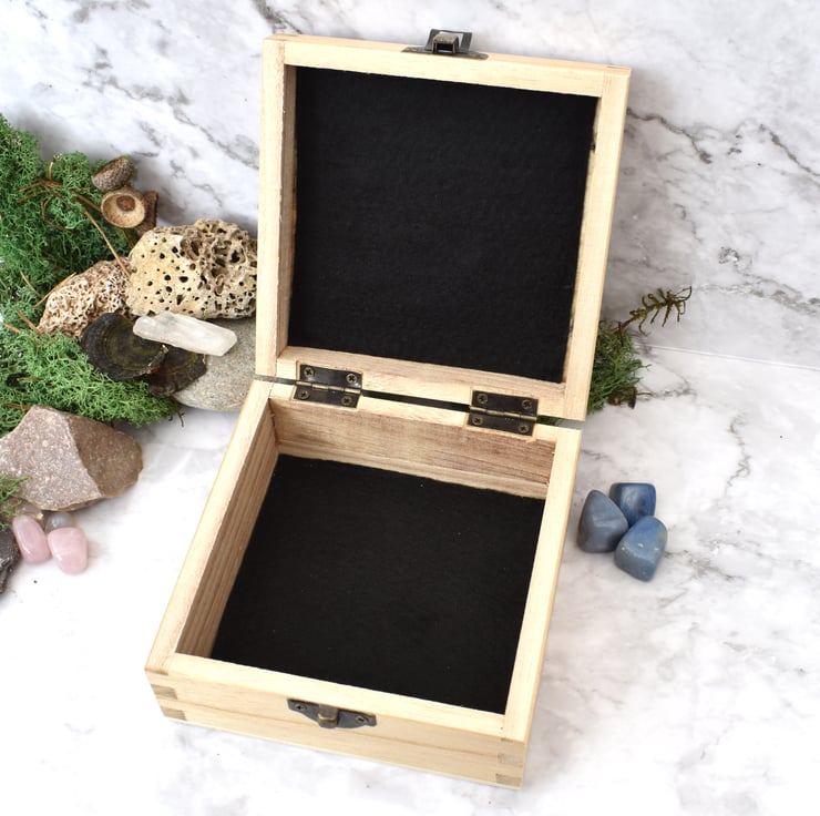 Steampunk bee. Pyrography wooden box. - Folksy