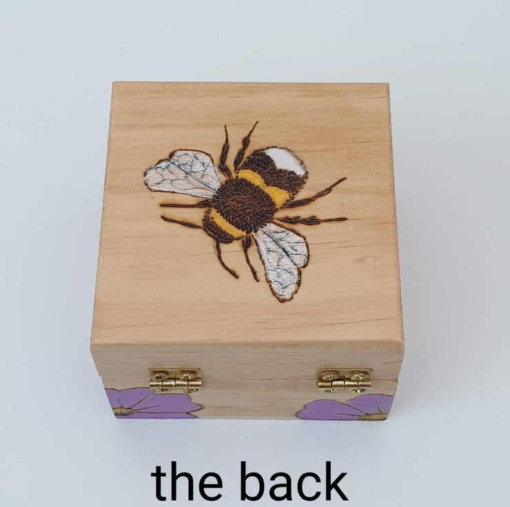 Small wooden box, pyrography bee, ring or trink... - Folksy