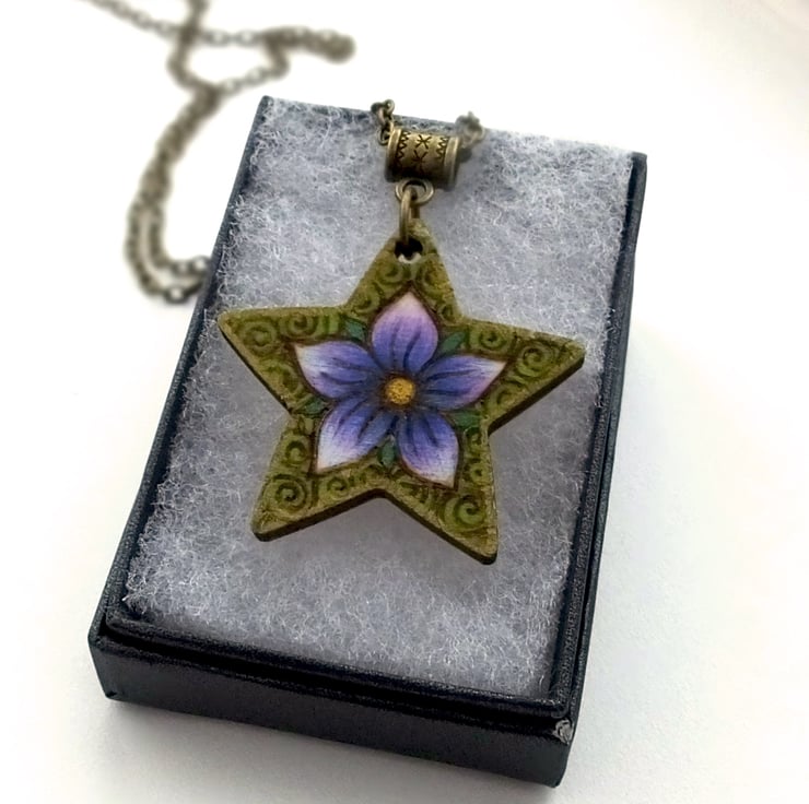Purple Periwinkle Star, Pyrography with Colour ... - Folksy
