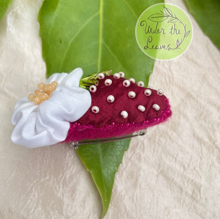 Hand embroidered red strawberry and fruit flowe... - Folksy