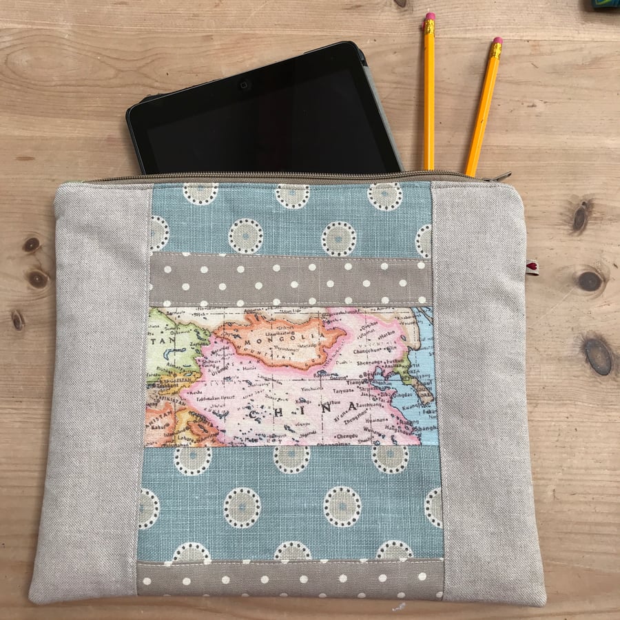 Large zip pouch iPad case organiser - Folksy