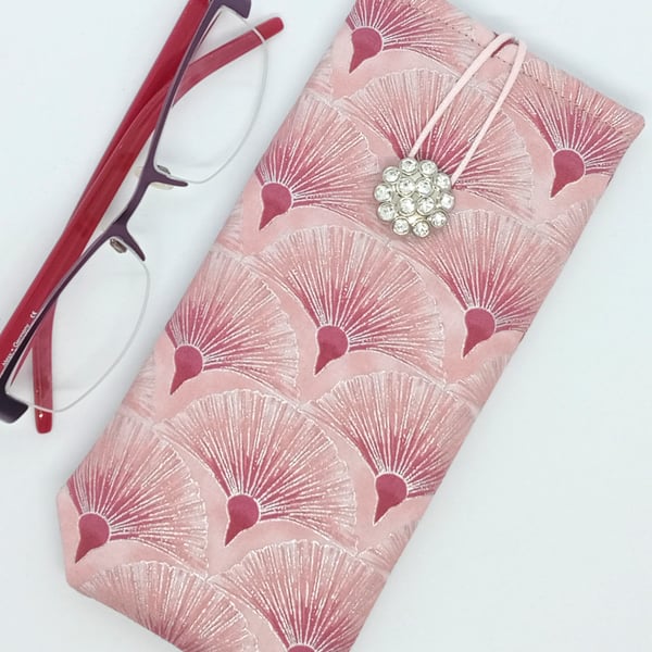 Pink fans glasses case 75LF - Folksy