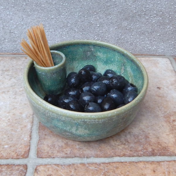 Olive serving dish hors d'oeuvres bowl hand thr... - Folksy