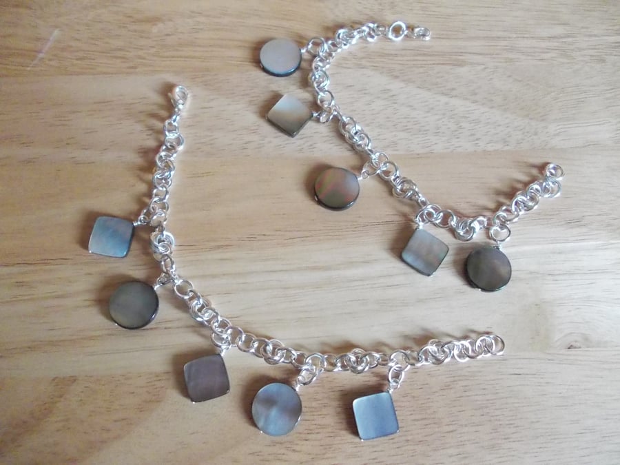 Duo of black shell chainmaille charm bracelets - Folksy