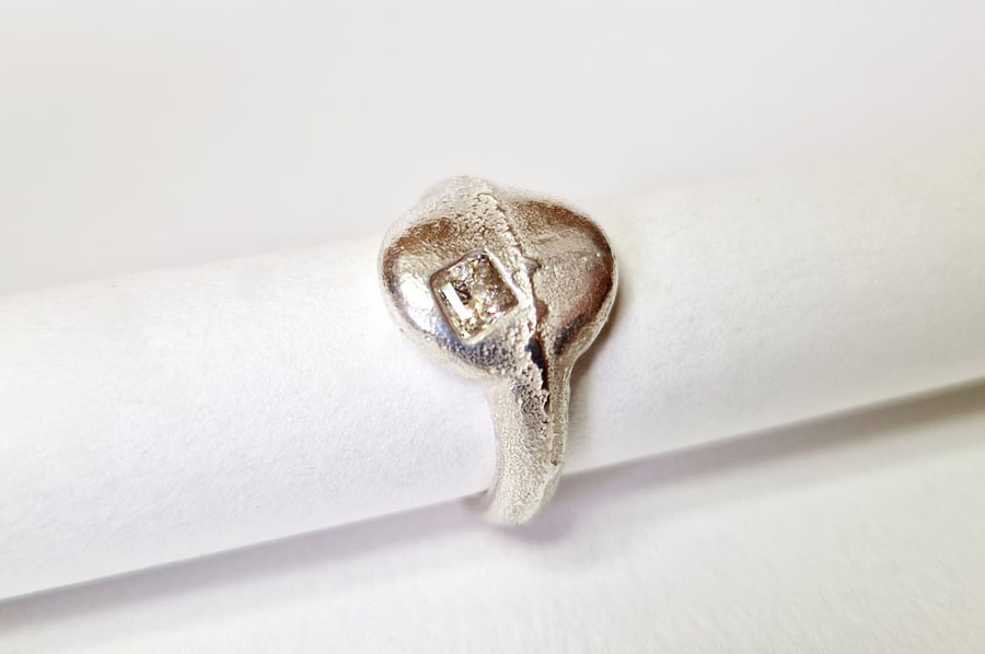 Textured Bulge Ring with Stone - Folksy