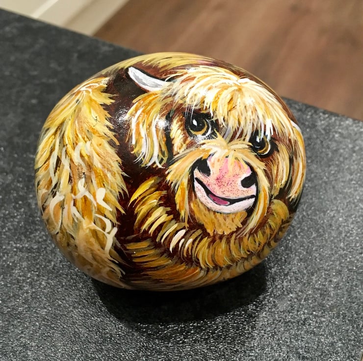 Highland cow rock painting pebble art stone orn... - Folksy