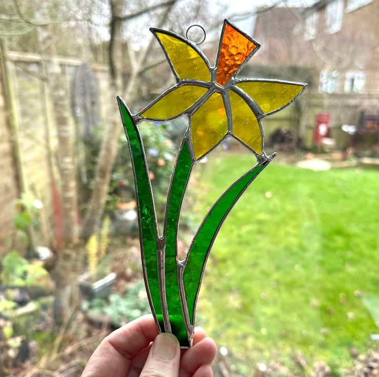 Stained Glass Daffodil Suncatcher - Handmade Ha... - Folksy