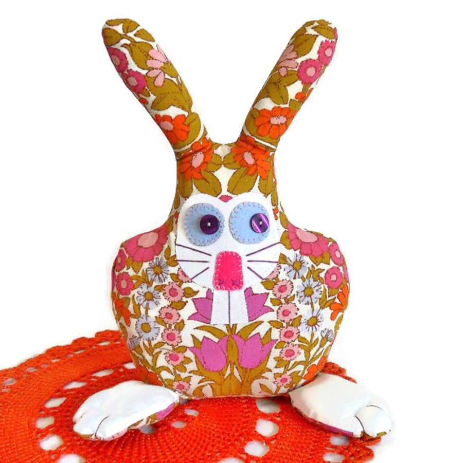EASTER Rabbit Retro SALE - Folksy