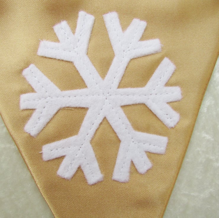 Christmas snowflake bunting - Folksy