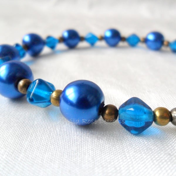 Midnight Blue bracelet. - Folksy