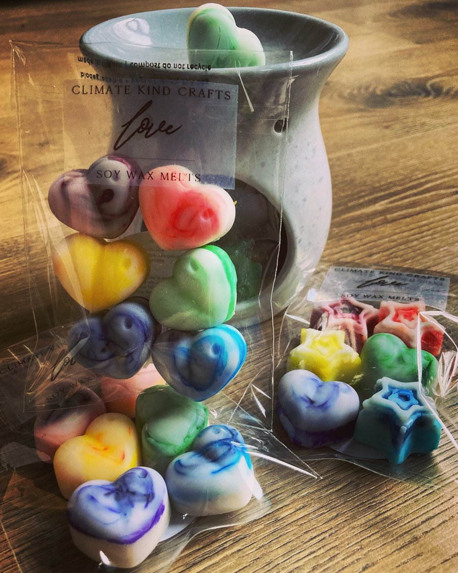 Rainbow wax melts, star and heart shaped, Amber... - Folksy