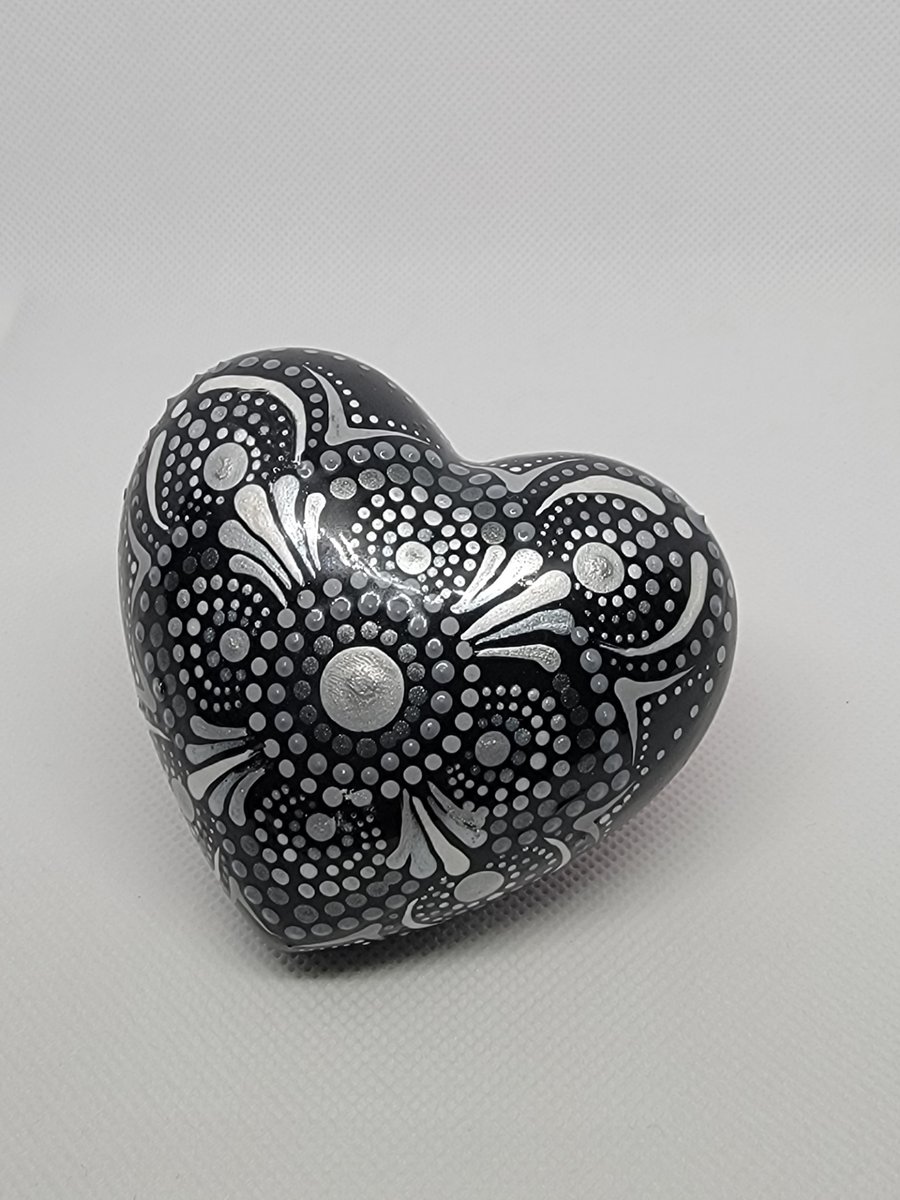 Heart shaped pebble - Folksy