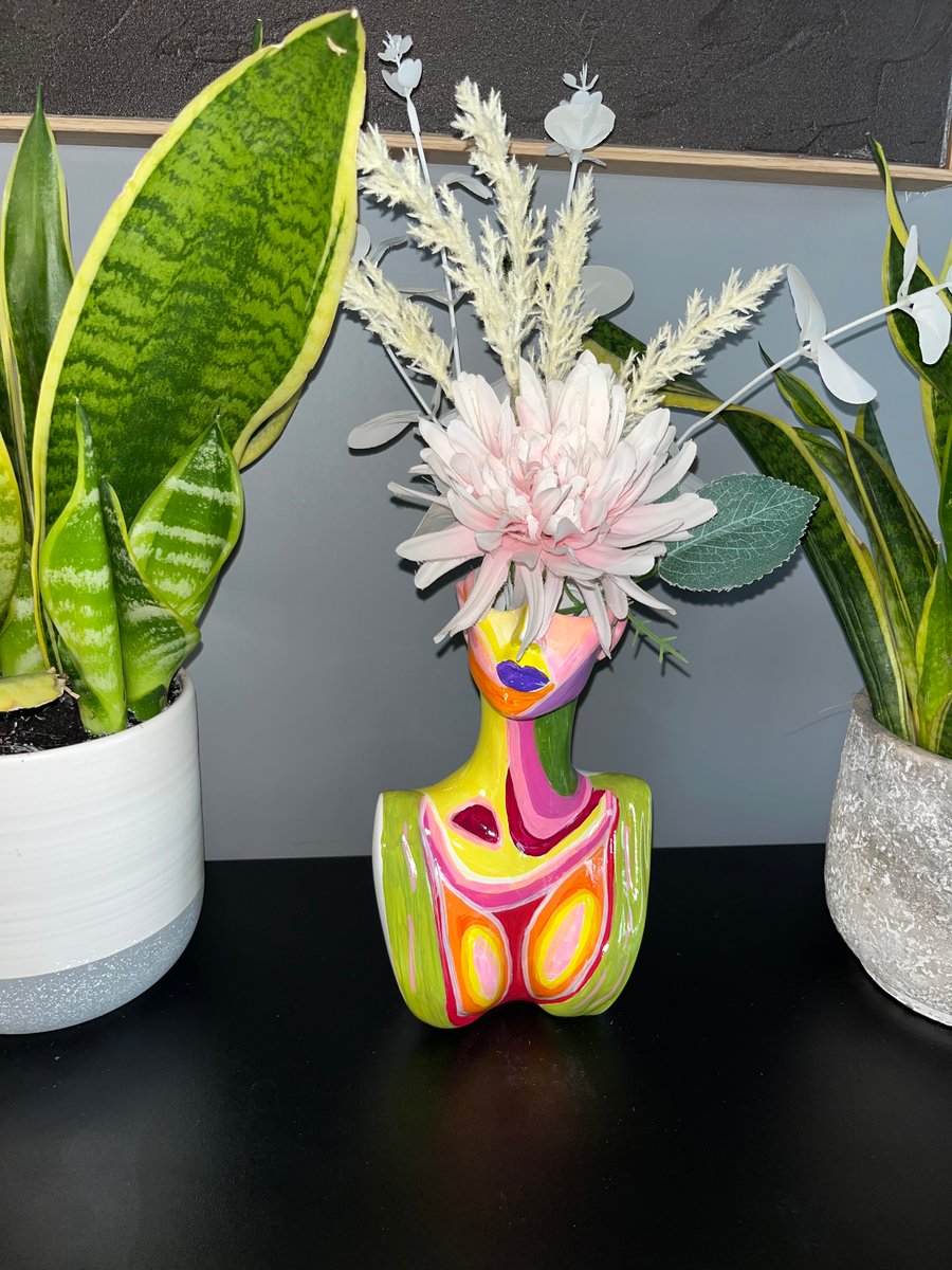 Pop Art Face Vase – Hand-Painted Body Sculpture... - Folksy