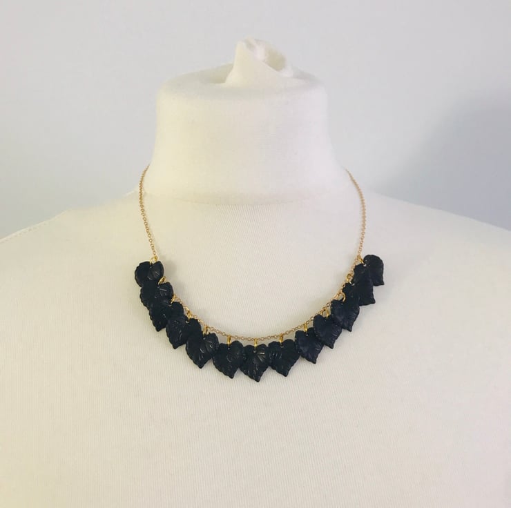 Black lucite leaf necklace - Folksy