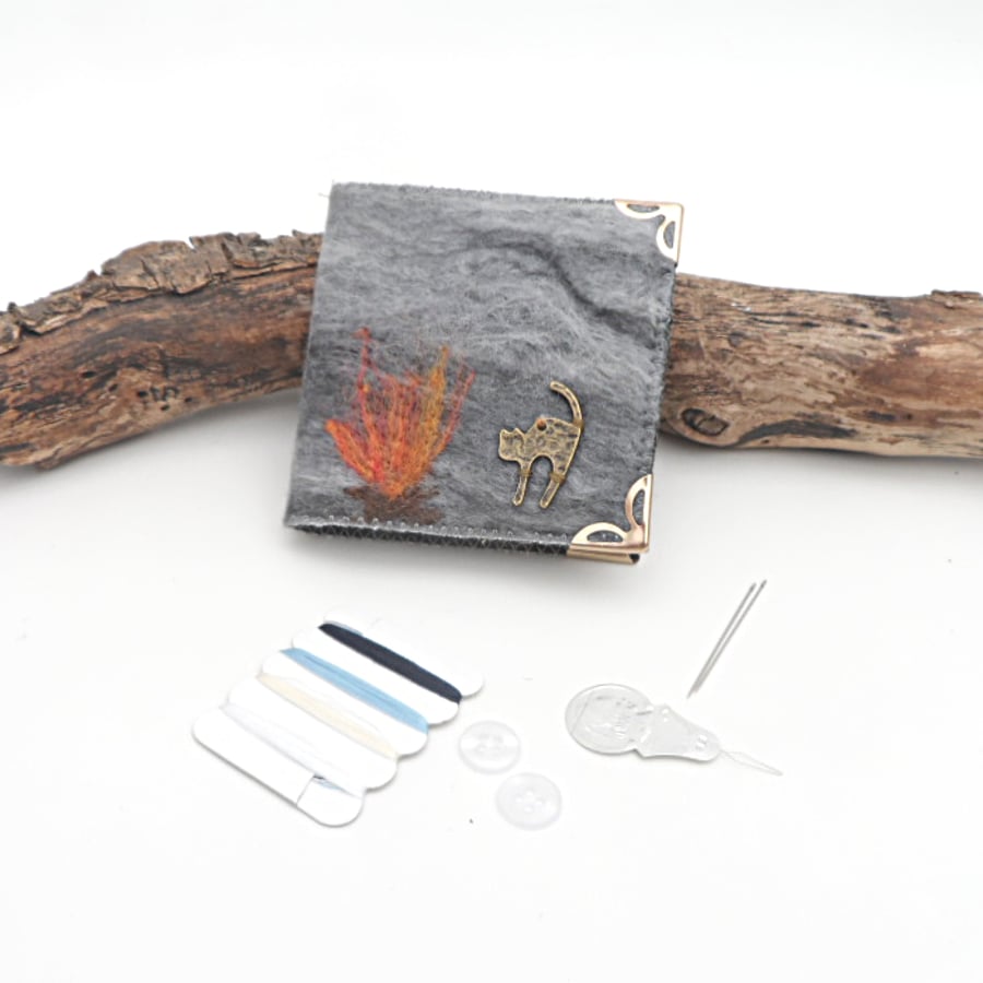Sewing Kit Needle Case, felt with cat design (w... - Folksy