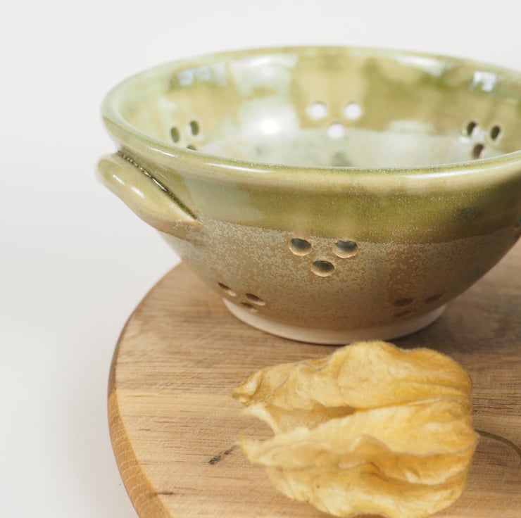 Small Green Berry Bowl - Folksy