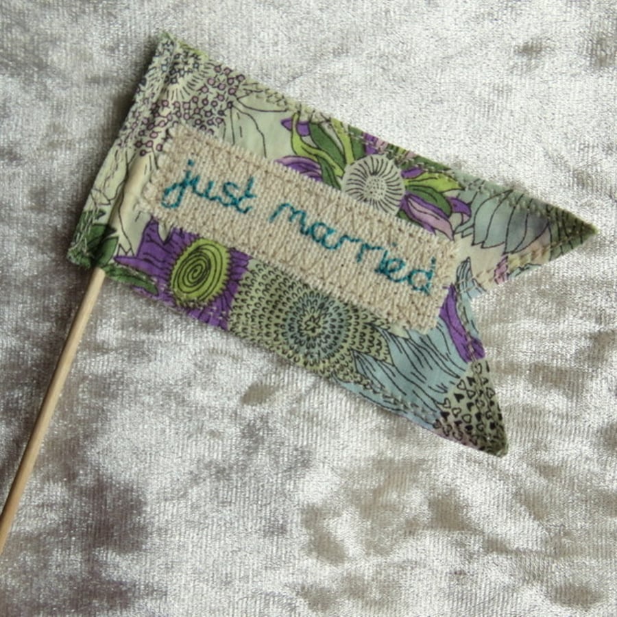 Just Married. A mini fabric flag, made from Li... - Folksy