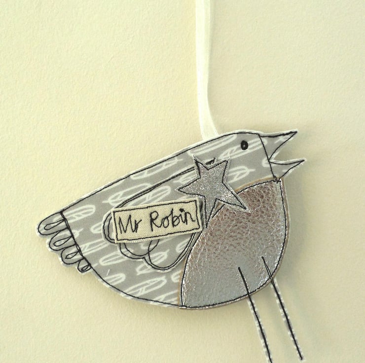 Birdie- Silver 'Mr Robin' - Folksy
