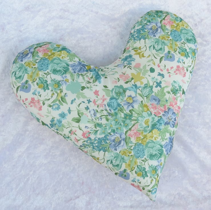 Chest surgery pillow, underarm pillow, Liberty ... - Folksy