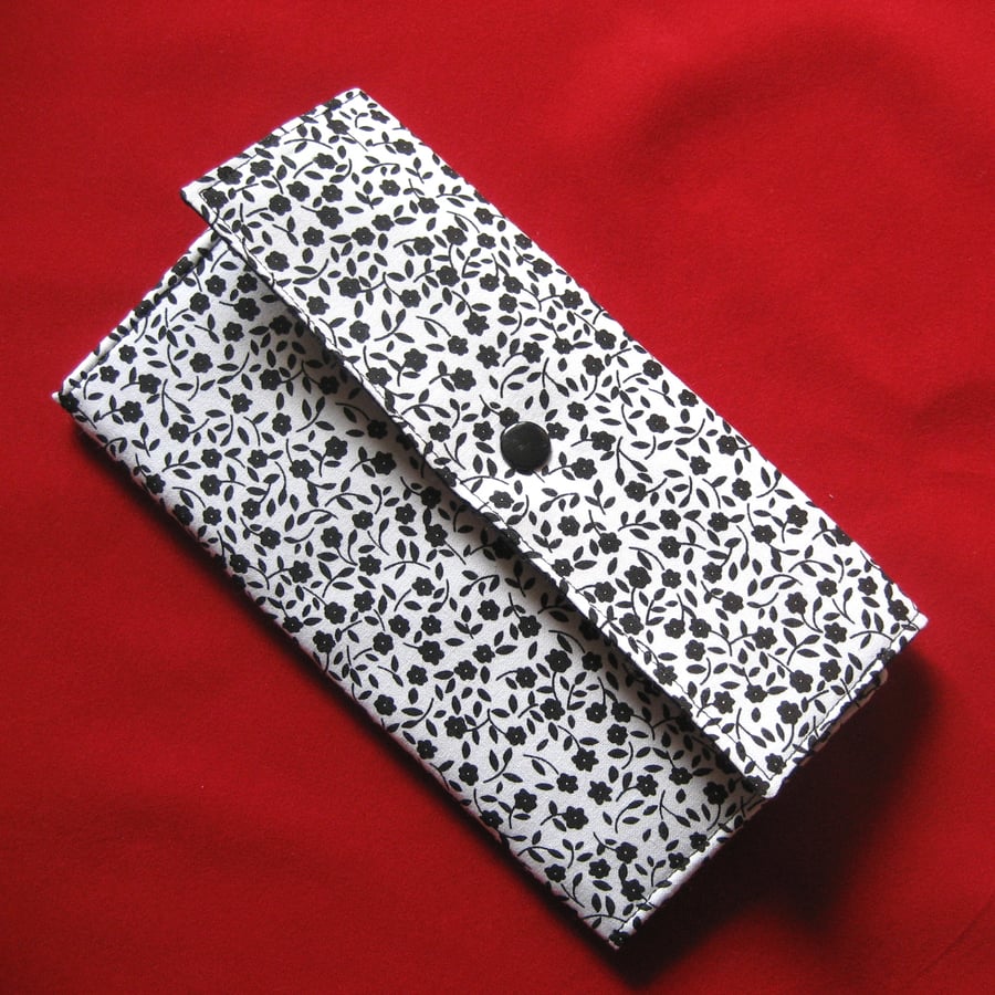Black & White Floral Fabric Purse - Folksy
