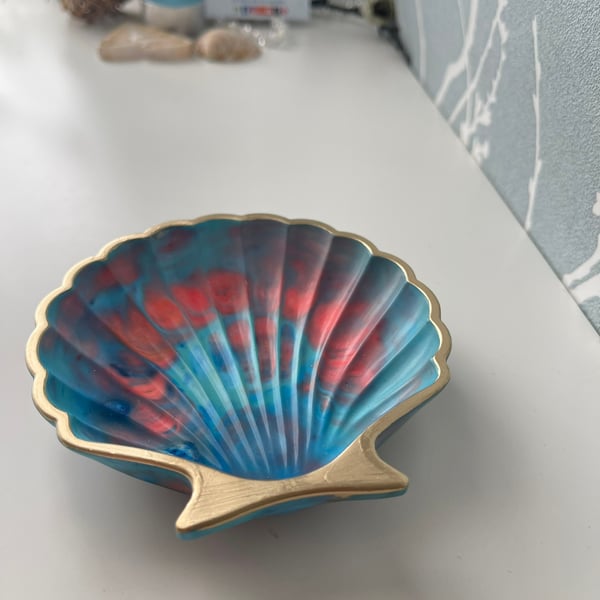 Handmade 10cm Shell Shaped Eco Resin red turquo... - Folksy