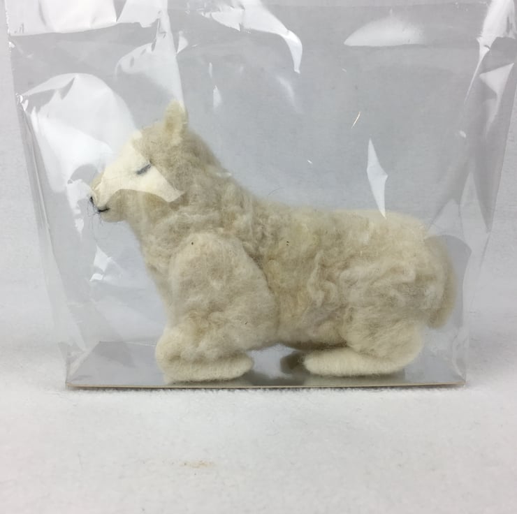Woolly sheep, needle felted collectable model, ... - Folksy
