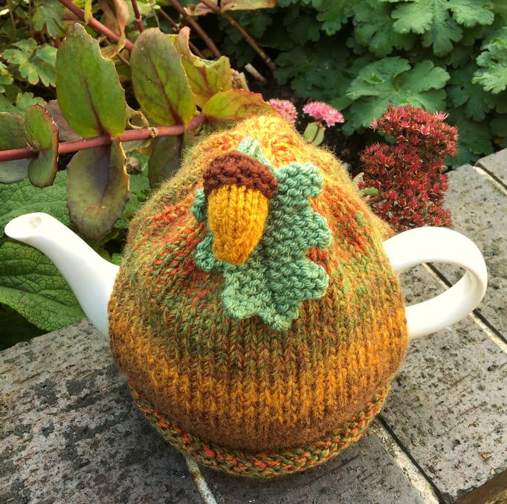 Autumn Colour Tea Cosy With Oak Leaf and Acorn,... - Folksy