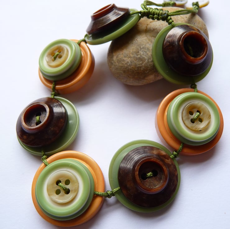 ON SALE - FY-142 Autumn Leaf Vintage Buttons ... - Folksy