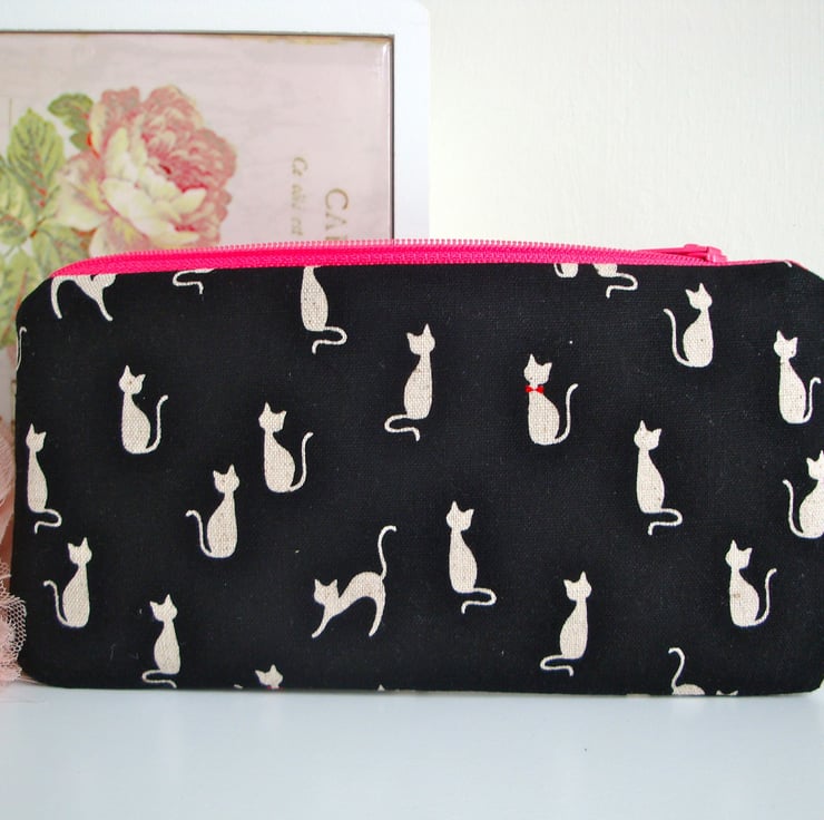 Linen Cat Pencil Case - Folksy