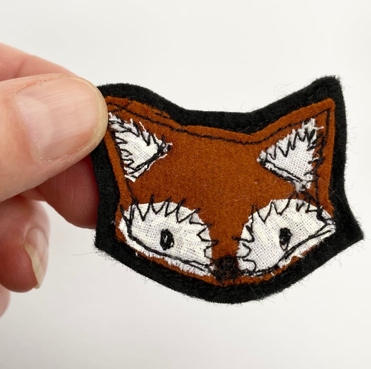 Upcycled fox brooch pin or badge. - Folksy