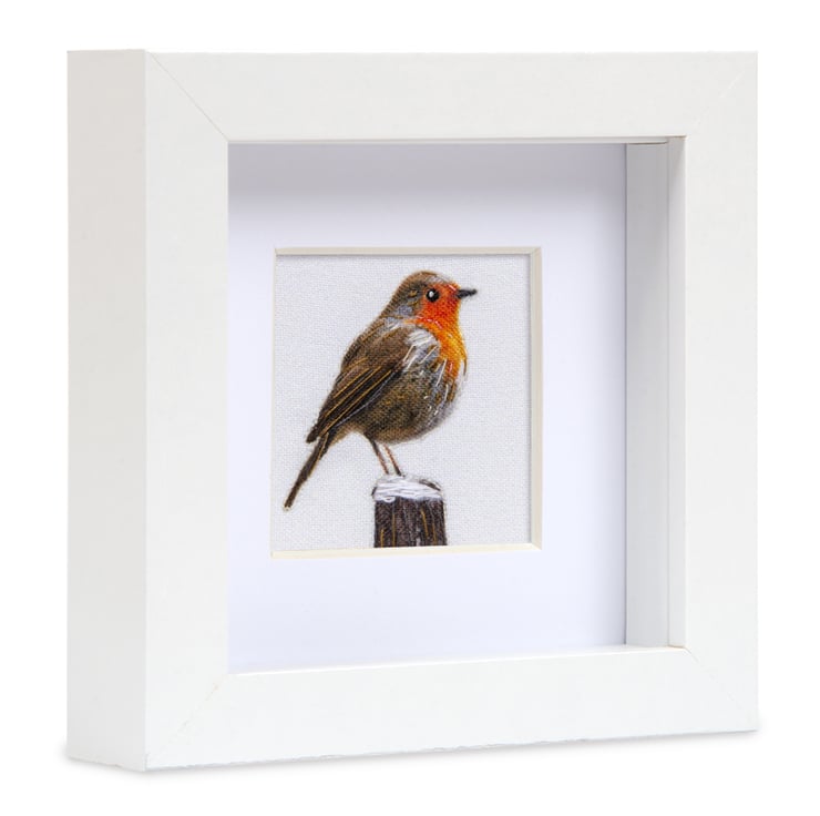 Robin, little 3D fabric robin picture framed, g... - Folksy